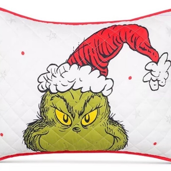 The Grinch | Bedding | The Grinch 2pc Twin Quilt Set | Poshmark
